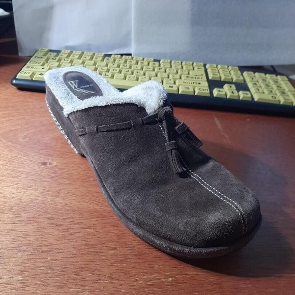 White Mountain | Shoes | White Mountain Deb Suede Mule Furlined Leather ...